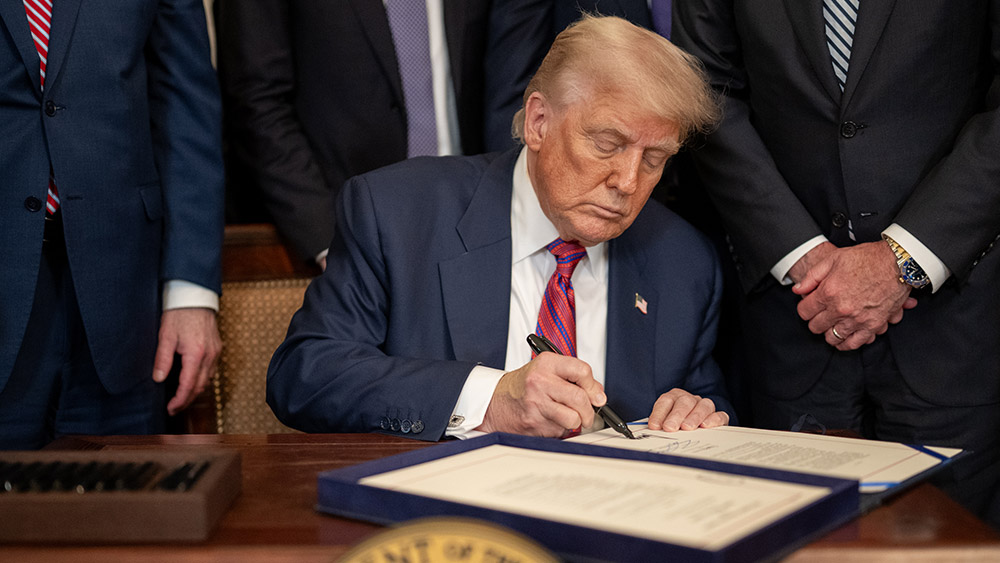Trump signs executive order seeking to end collective bargaining in some federal agencies